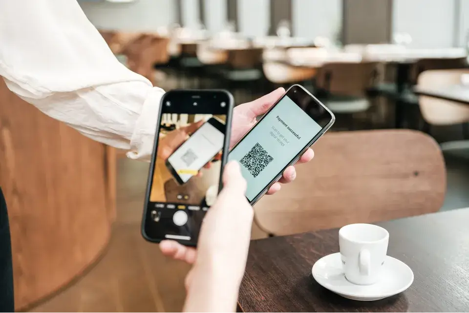 Exploring advantages of digital receipts in the hospitality industry ...